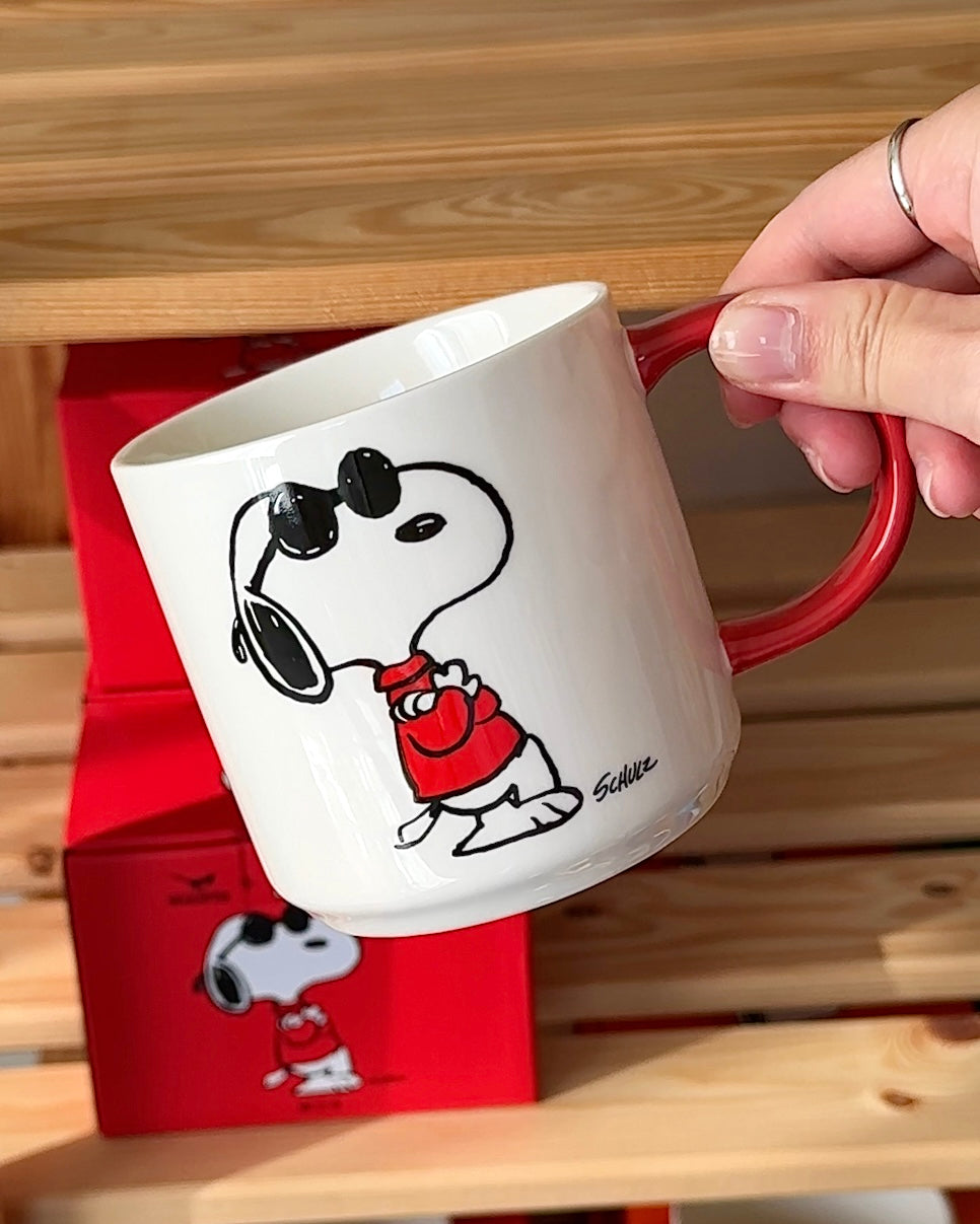 Snoopy – OVERTHINKER APPAREL